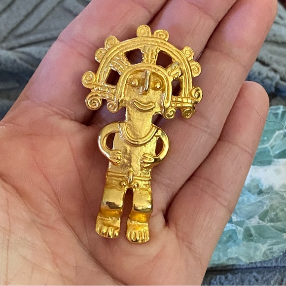 Alva Studios | Jewelry | Vintage Alva Studios Reproduction Gold Tone ...